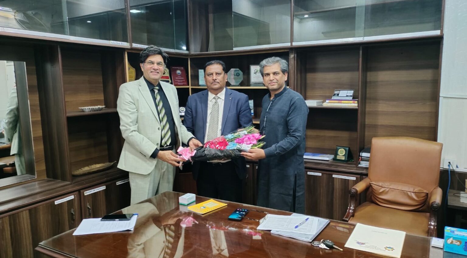 New Dean Announcement: Dr. Khalid Farooq Takes the Helm of Faculty of ...